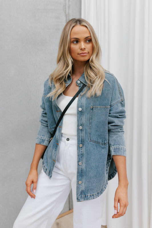 Outerwear – Mirror Mirror Boutique